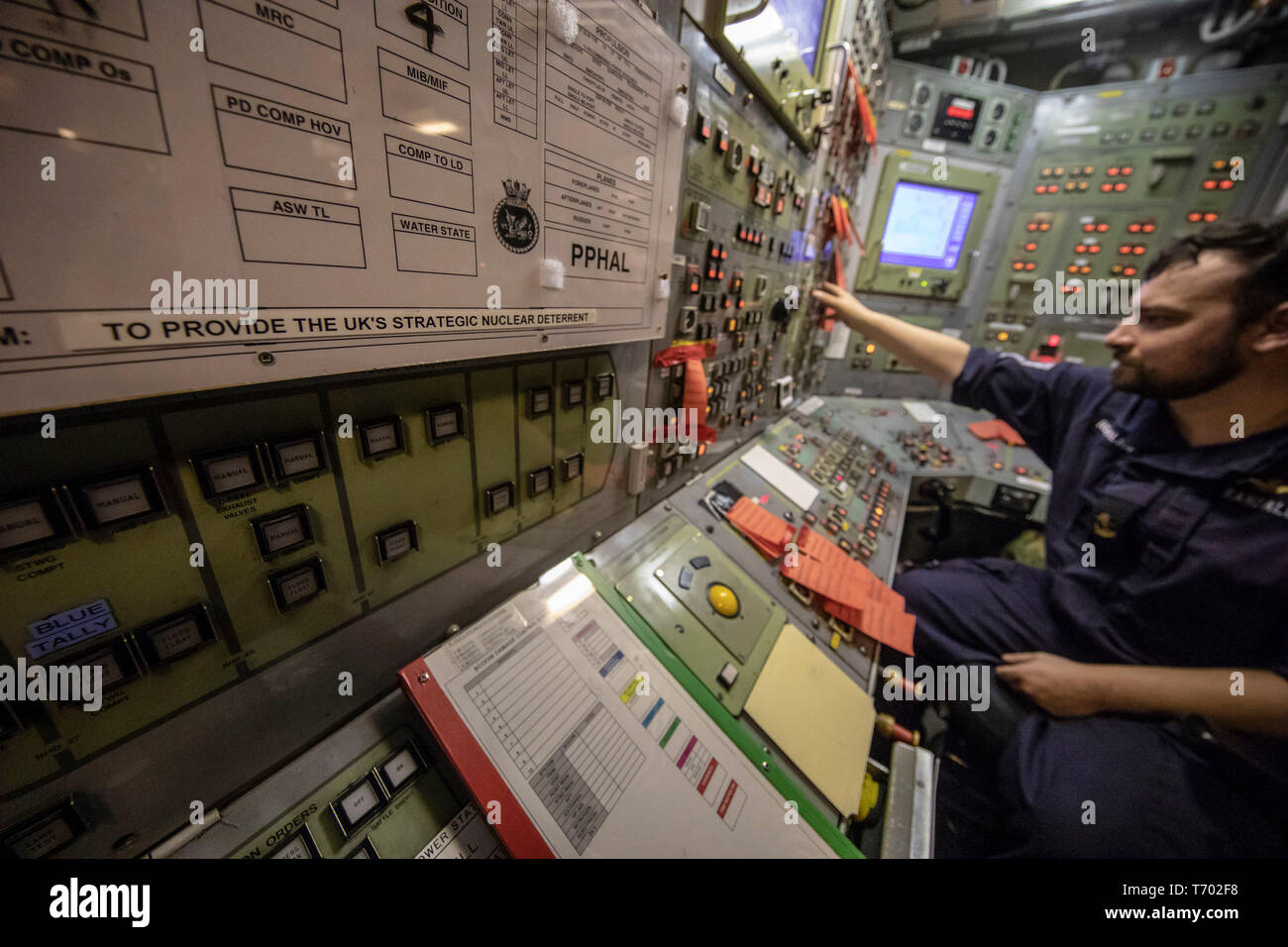 Leading Engineering Technician Chris Randall onboard HMS Vigilant at HM ...