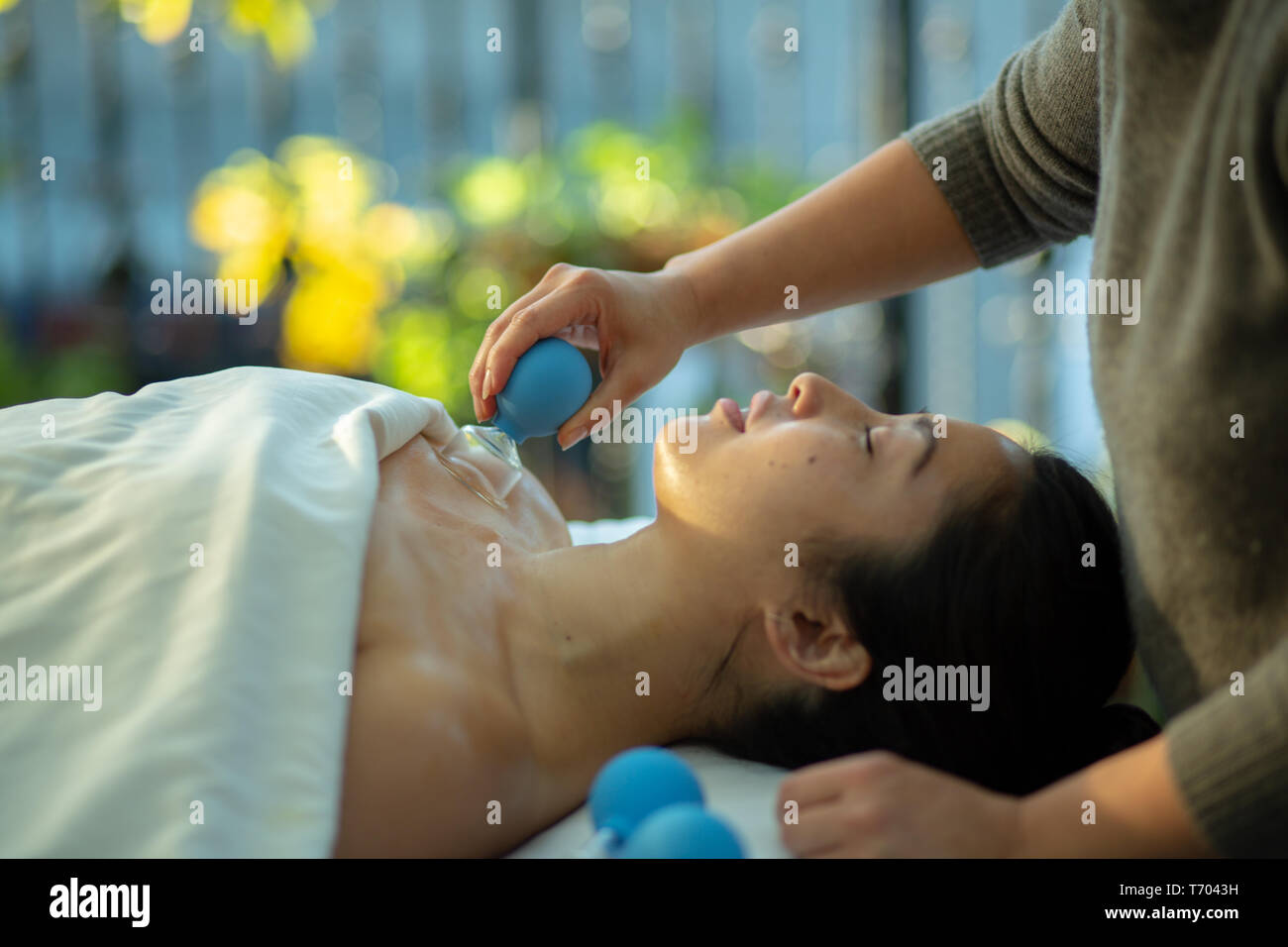 Professional wellness hi-res stock photography and images - Alamy