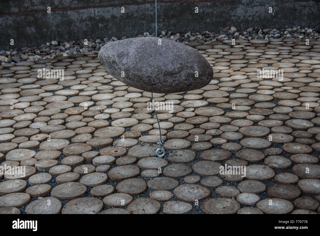 Boulder pavement hi-res stock photography and images - Alamy