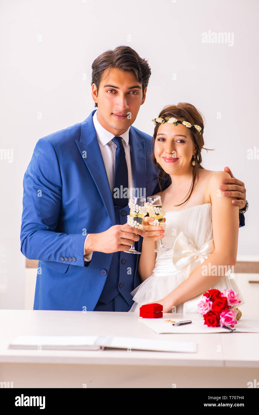 The wedding ceremony with wife and husband Stock Photo - Alamy