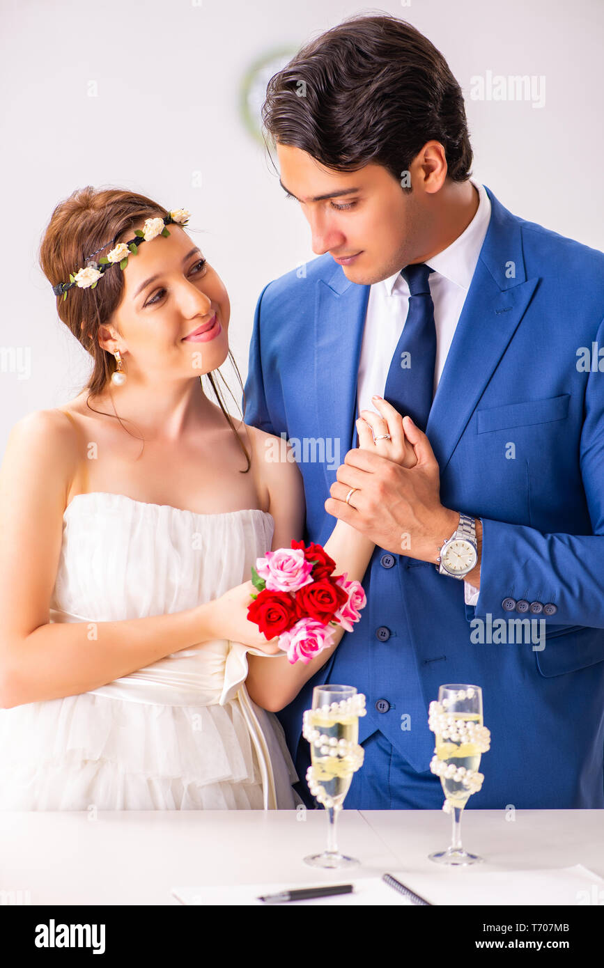 The wedding ceremony with wife and husband Stock Photo - Alamy