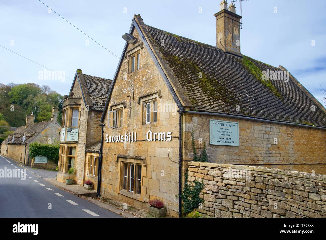 Snowshill arms hi-res stock photography and images - Alamy