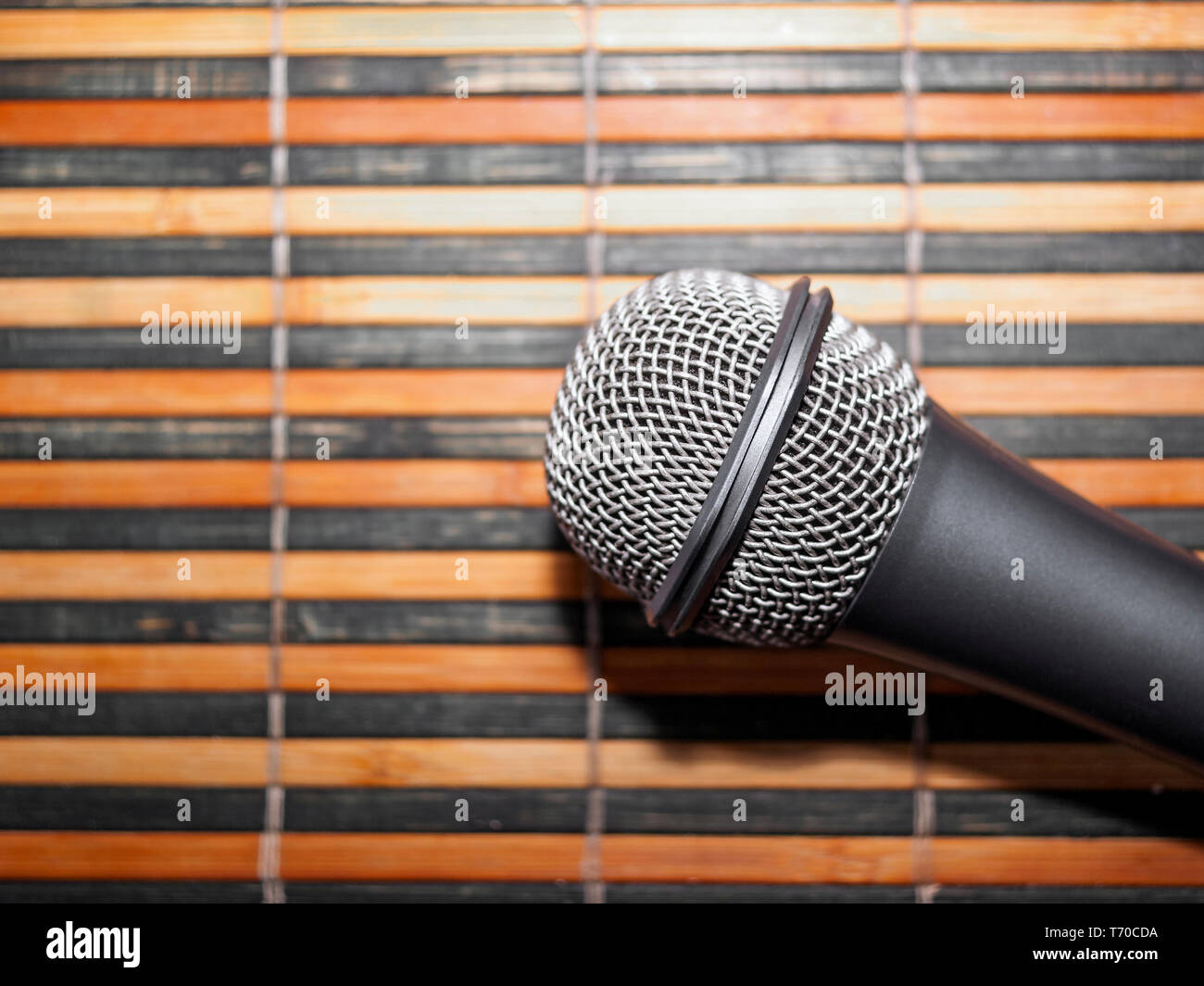 Mic grille hi-res stock photography and images - Alamy