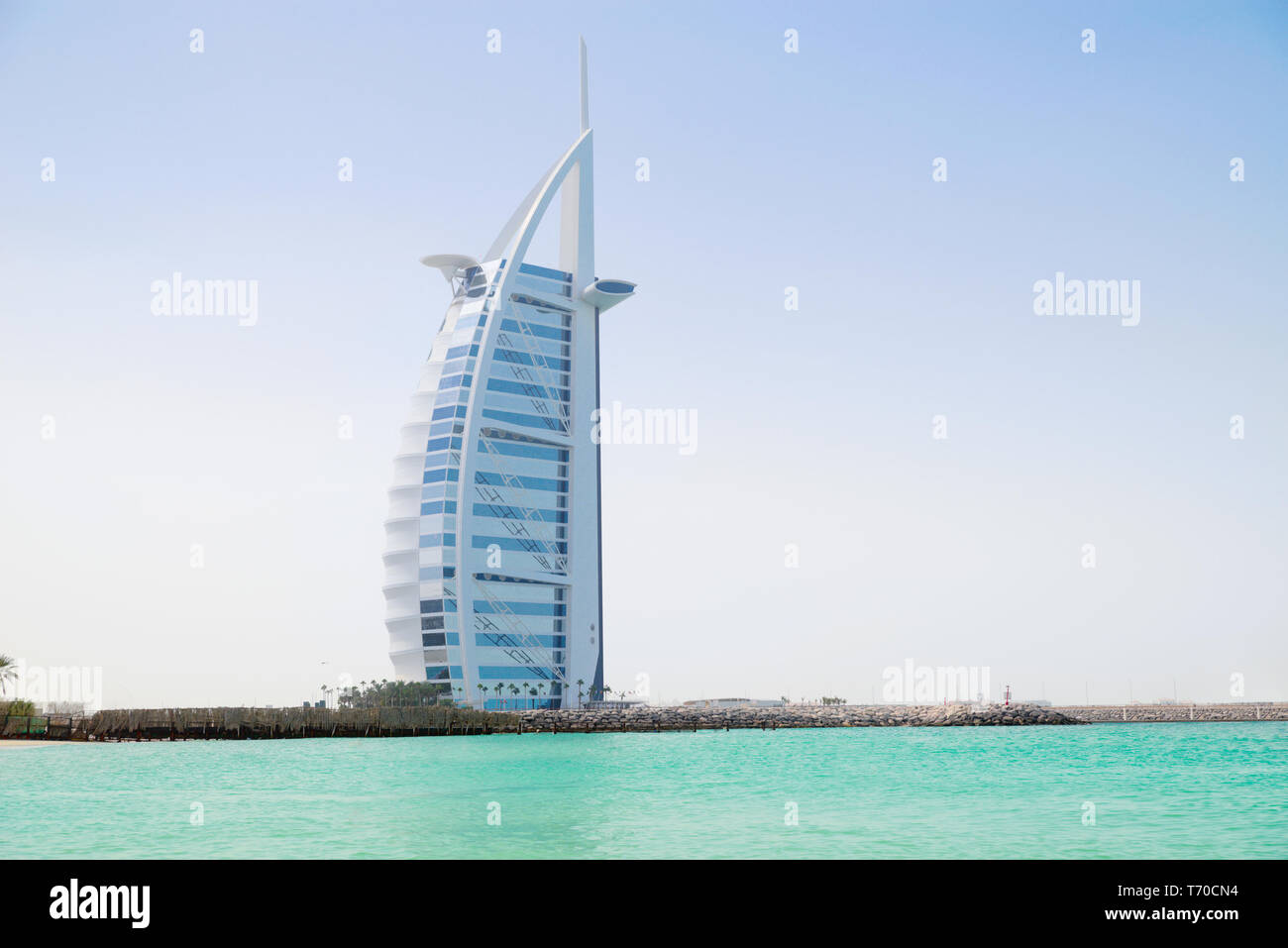 House on the beach east coast hi-res stock photography and images - Alamy