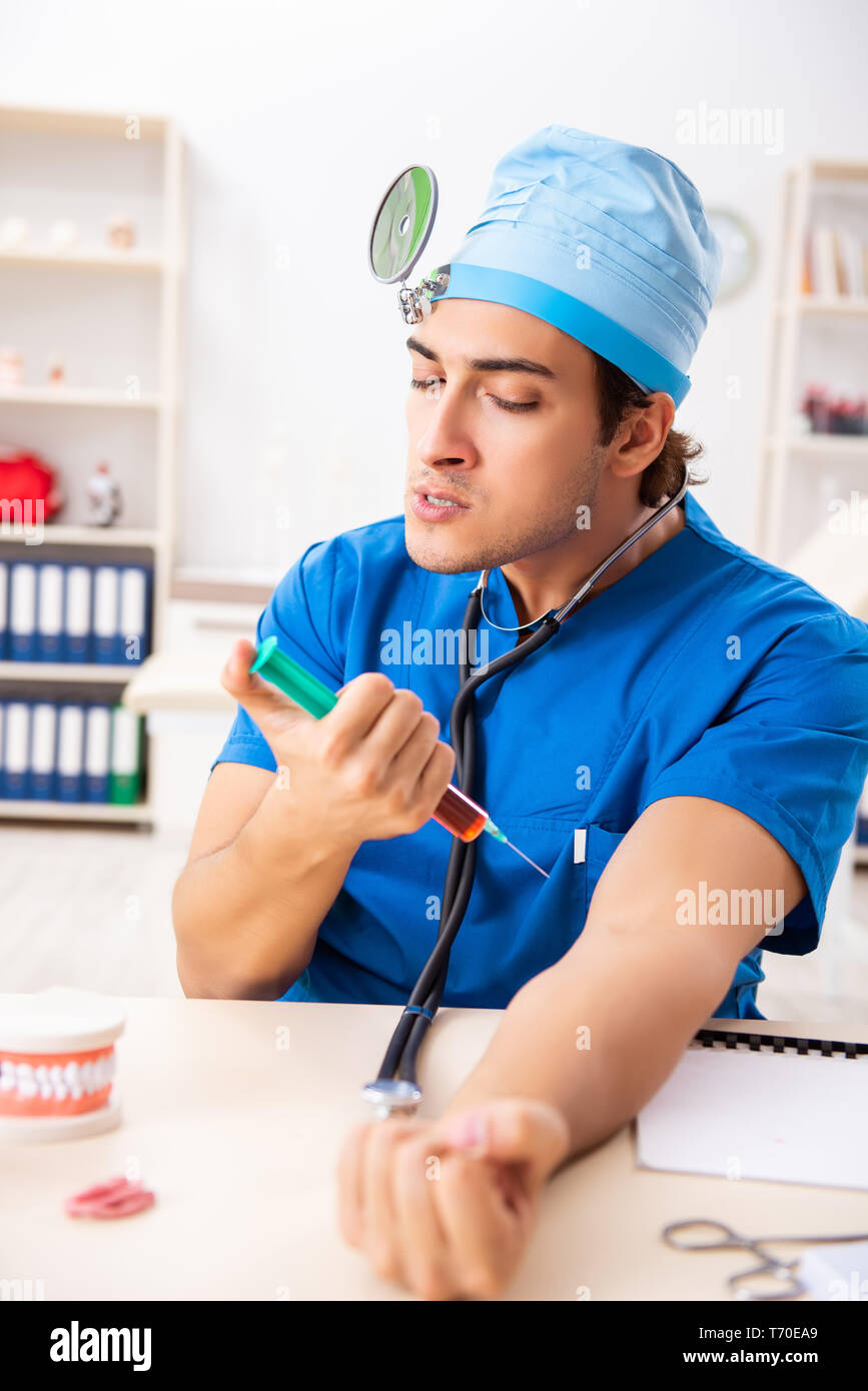 Heroin injection clinic hi-res stock photography and images - Alamy