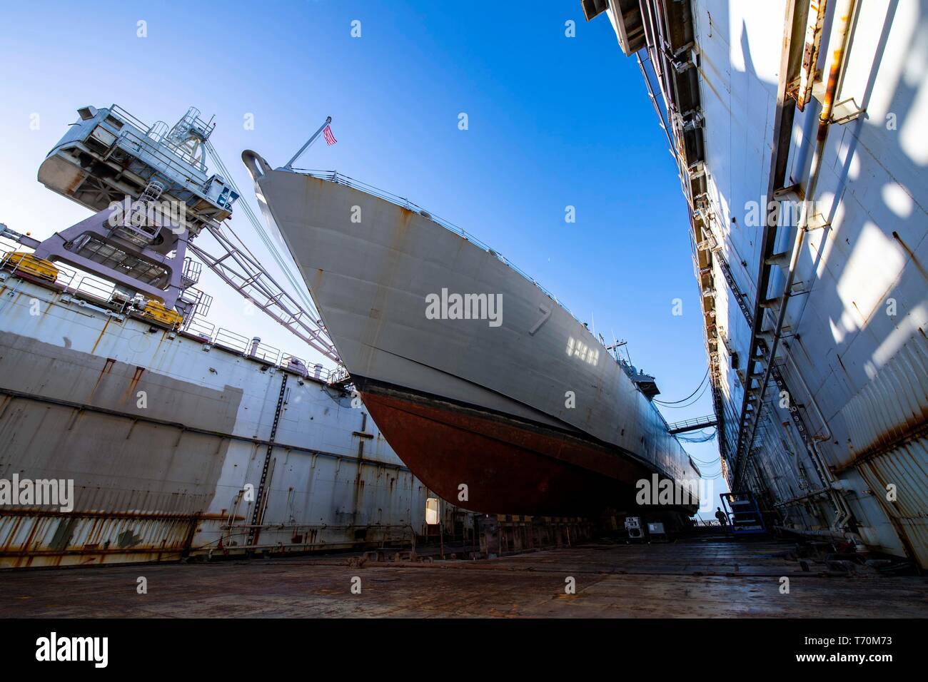 Freedom class littoral combat ship hi-res stock photography and images ...