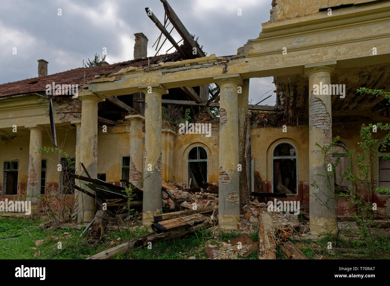 Kornis castle hi-res stock photography and images - Alamy