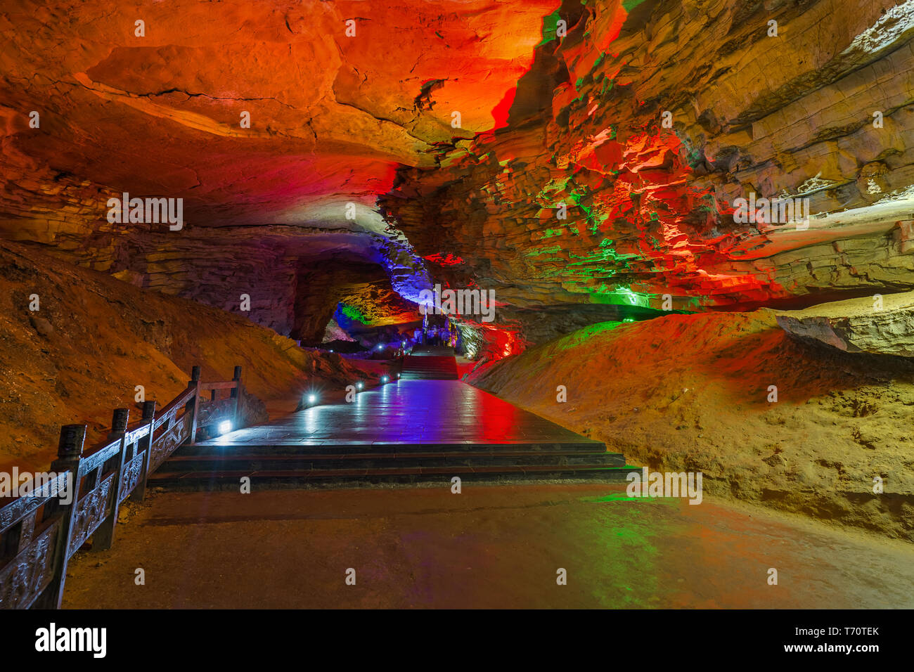 Huanglong Yellow Dragon Cave - China Stock Photo - Alamy