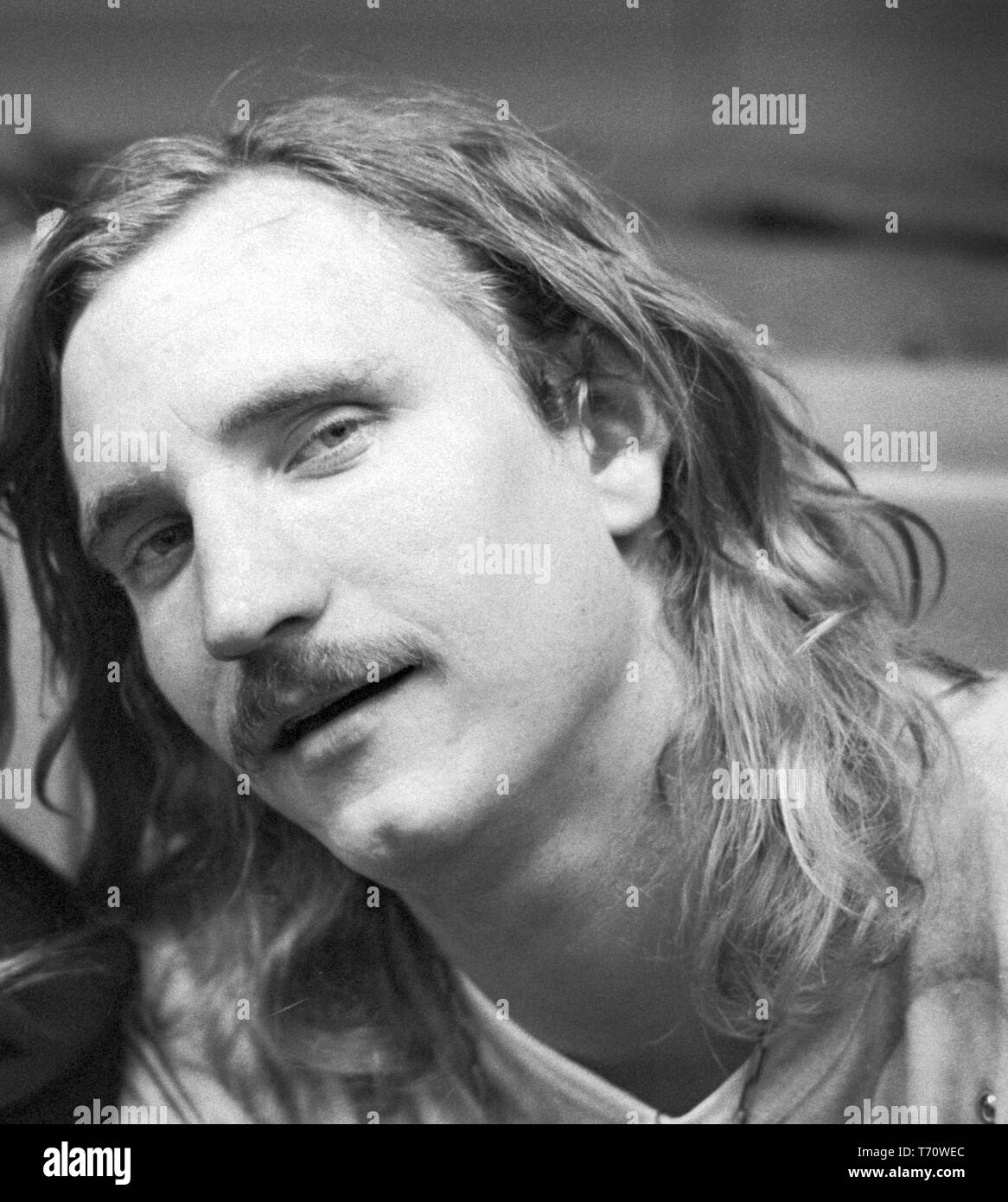 Joe walsh 1975 hi-res stock photography and images - Alamy
