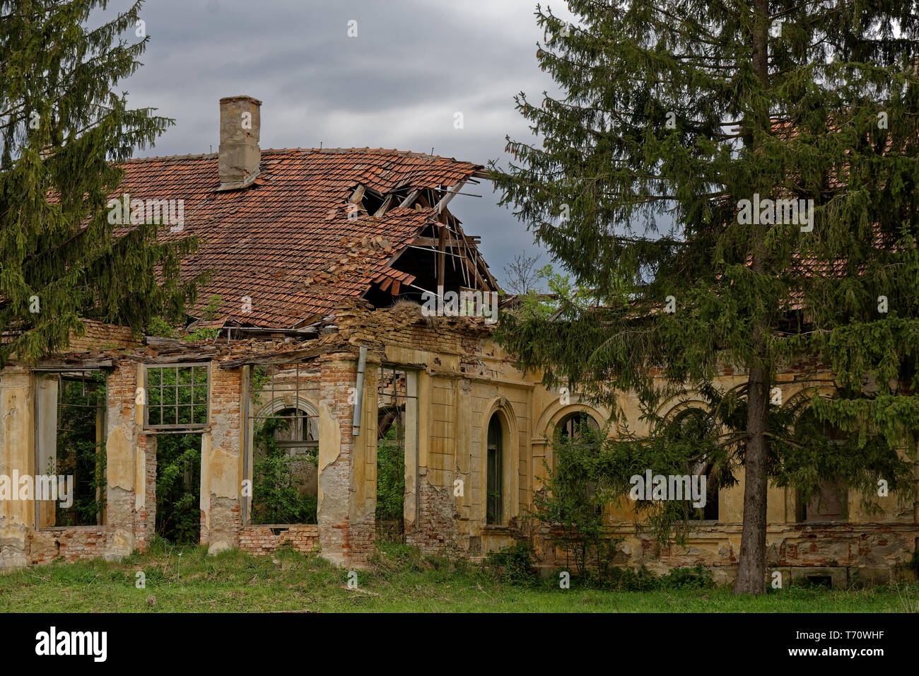 Kornis castle hi-res stock photography and images - Alamy