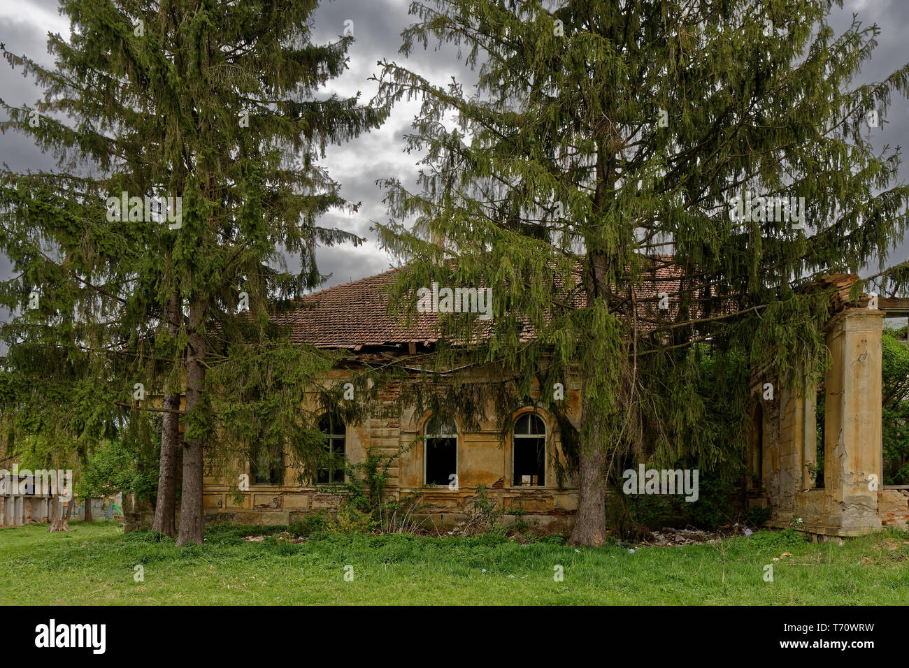Kornis castle hi-res stock photography and images - Alamy