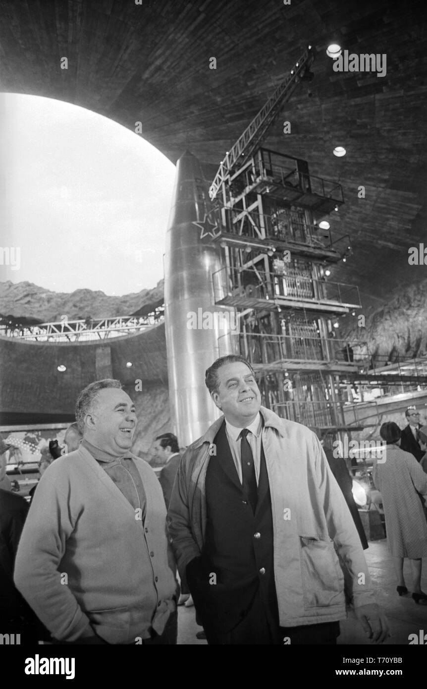 Of Albert Cubby Broccoli Stock Photos & Of Albert Cubby Broccoli Stock ...