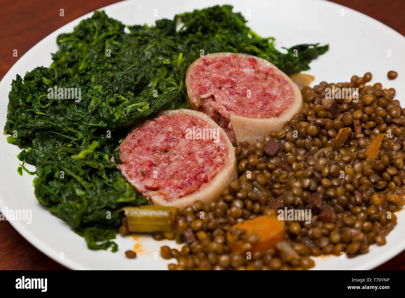 Regionale tipico hi-res stock photography and images - Alamy