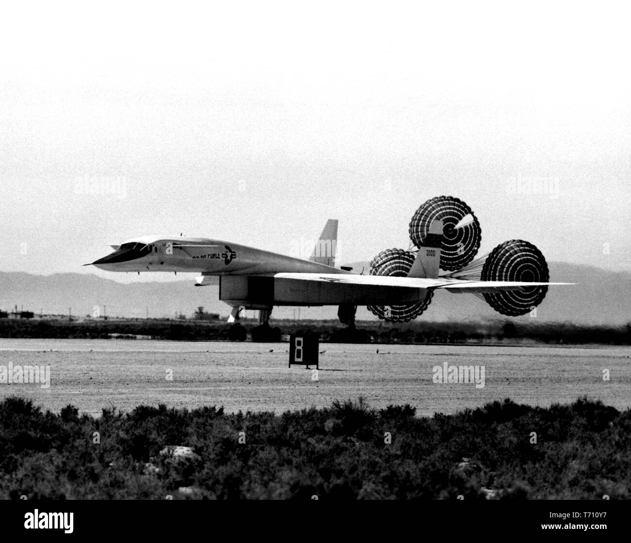 Experimental aircraft xb 70a Black and White Stock Photos & Images - Alamy