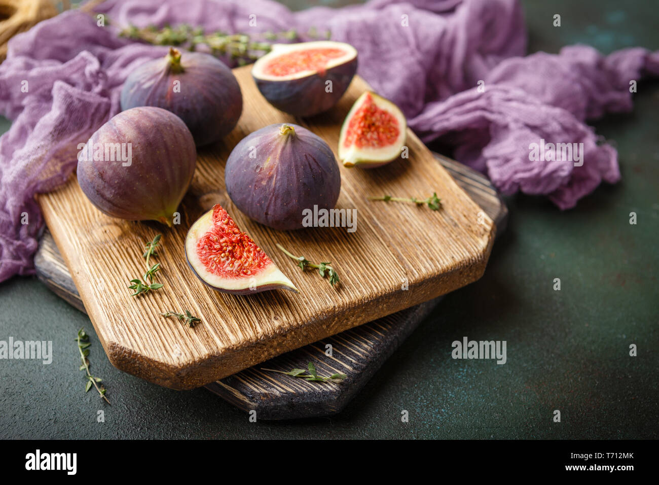 Dark fruits hi-res stock photography and images - Alamy