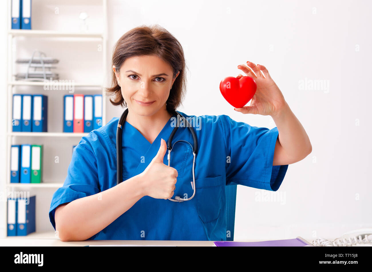 Female doctor cardiologist working in the hospital Stock Photo - Alamy