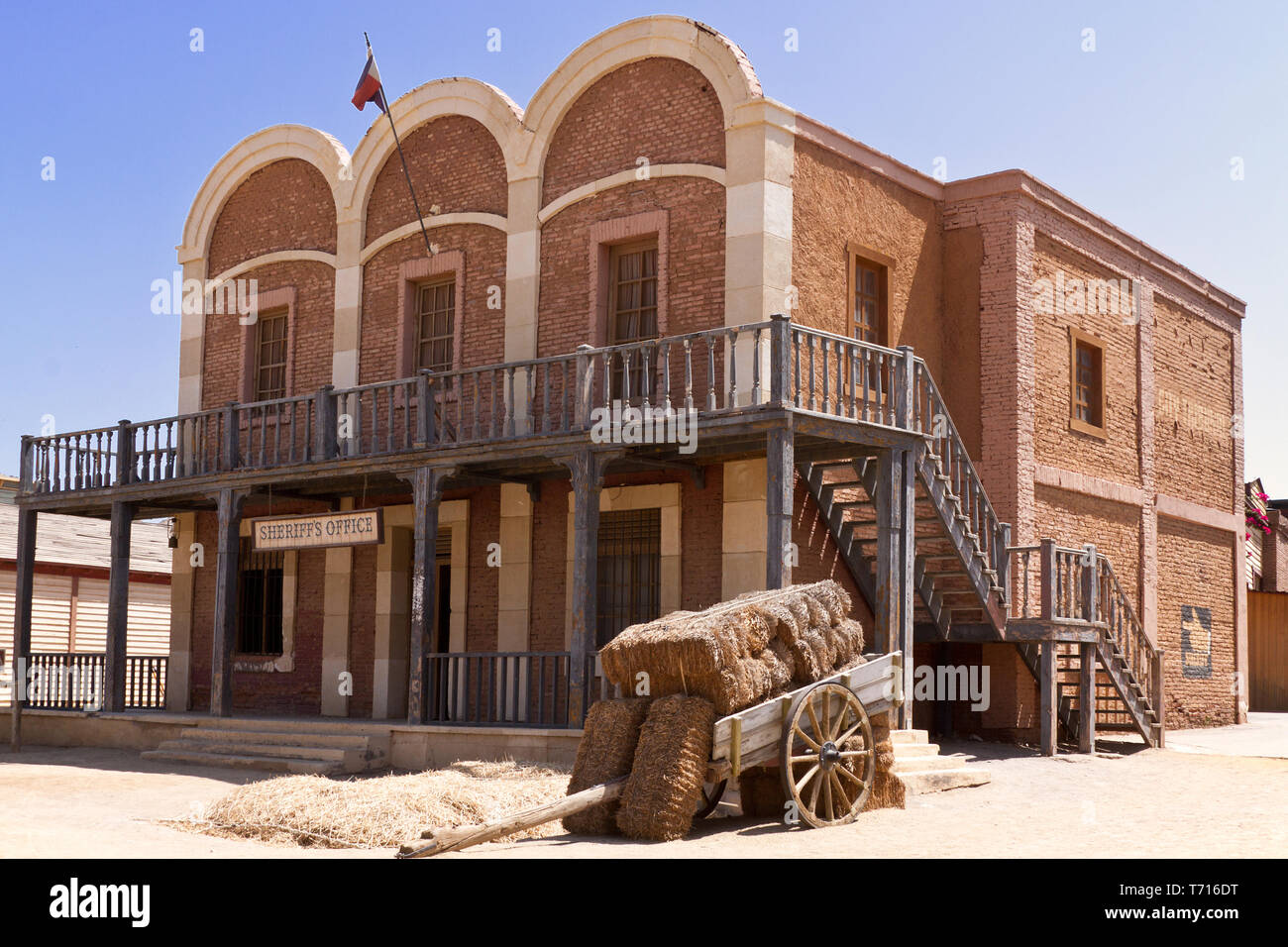 Mini hollywood hi-res stock photography and images - Alamy