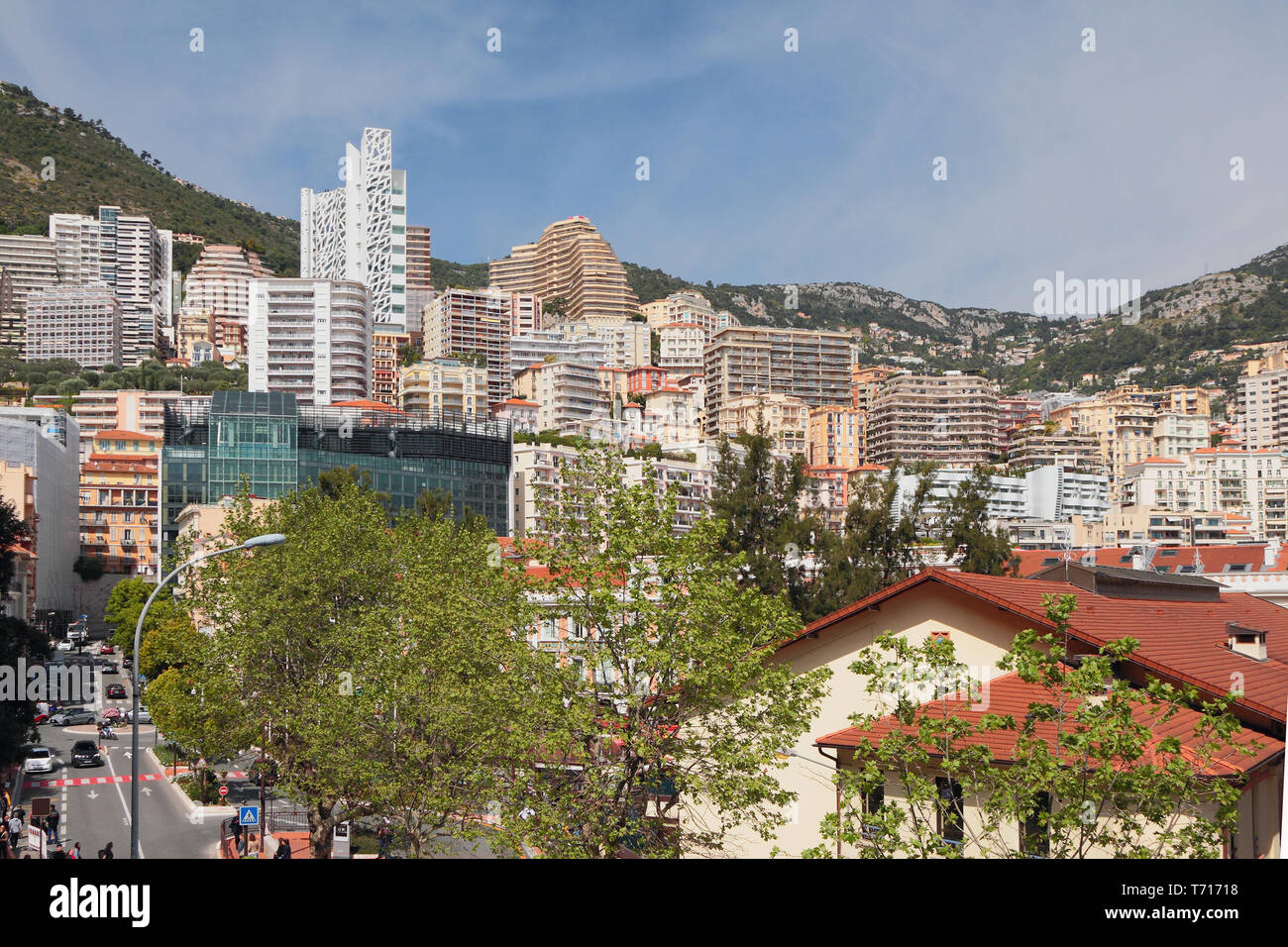 Hillside city view hi-res stock photography and images - Alamy