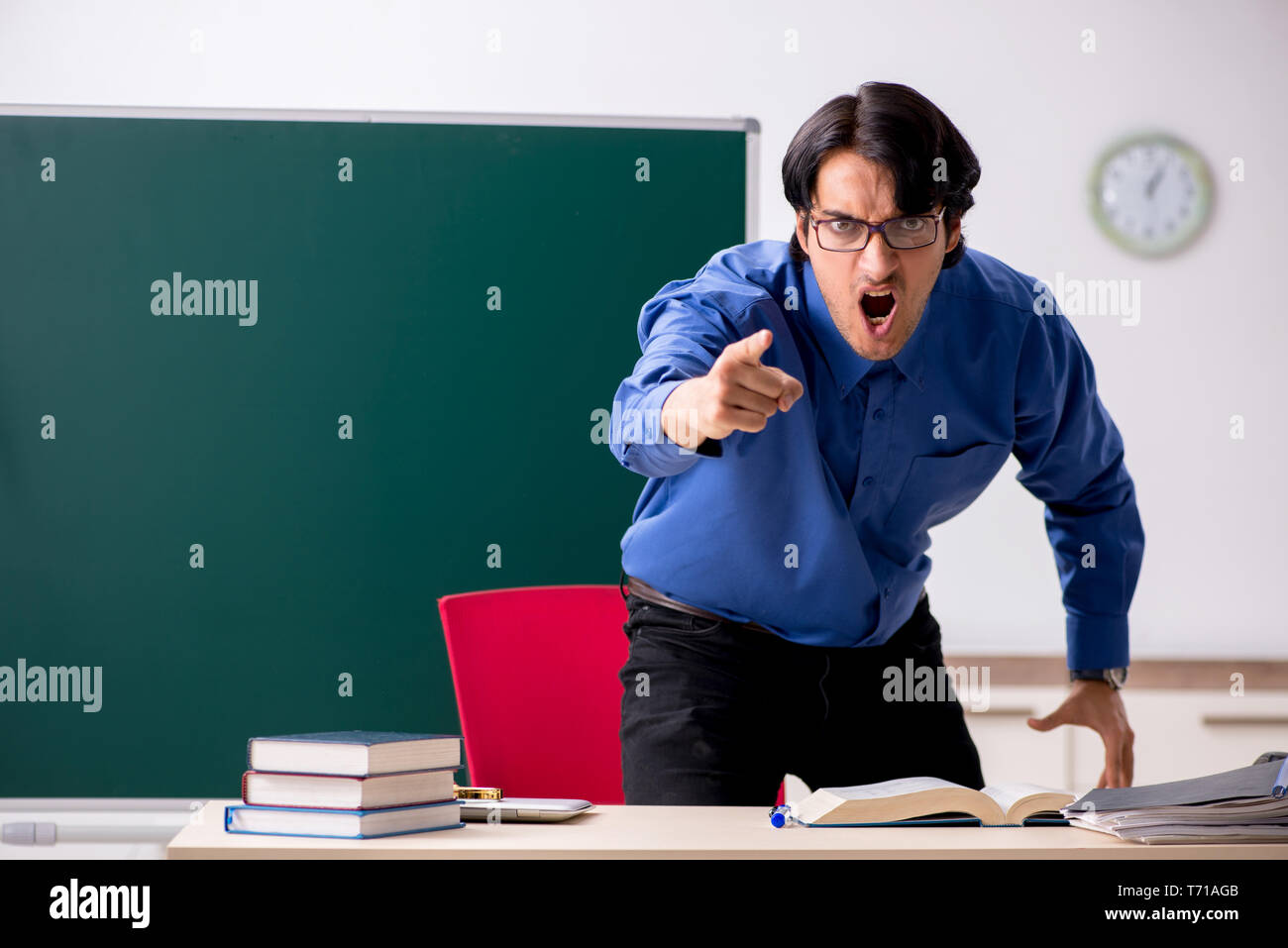 Elementary school teacher shouting hi-res stock photography and images ...