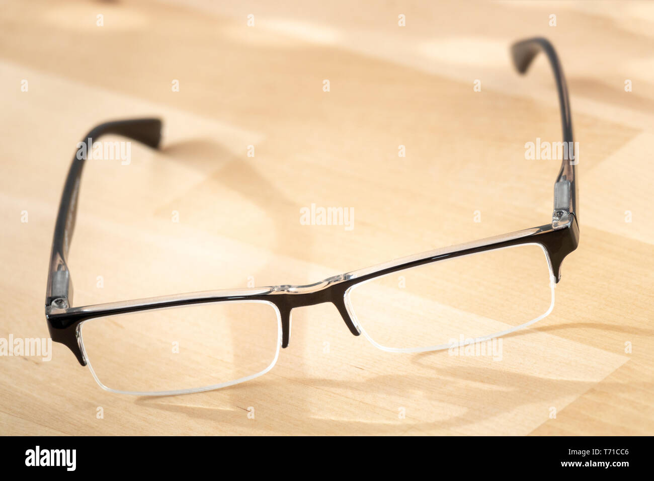 Lens on a table hi-res stock photography and images - Alamy