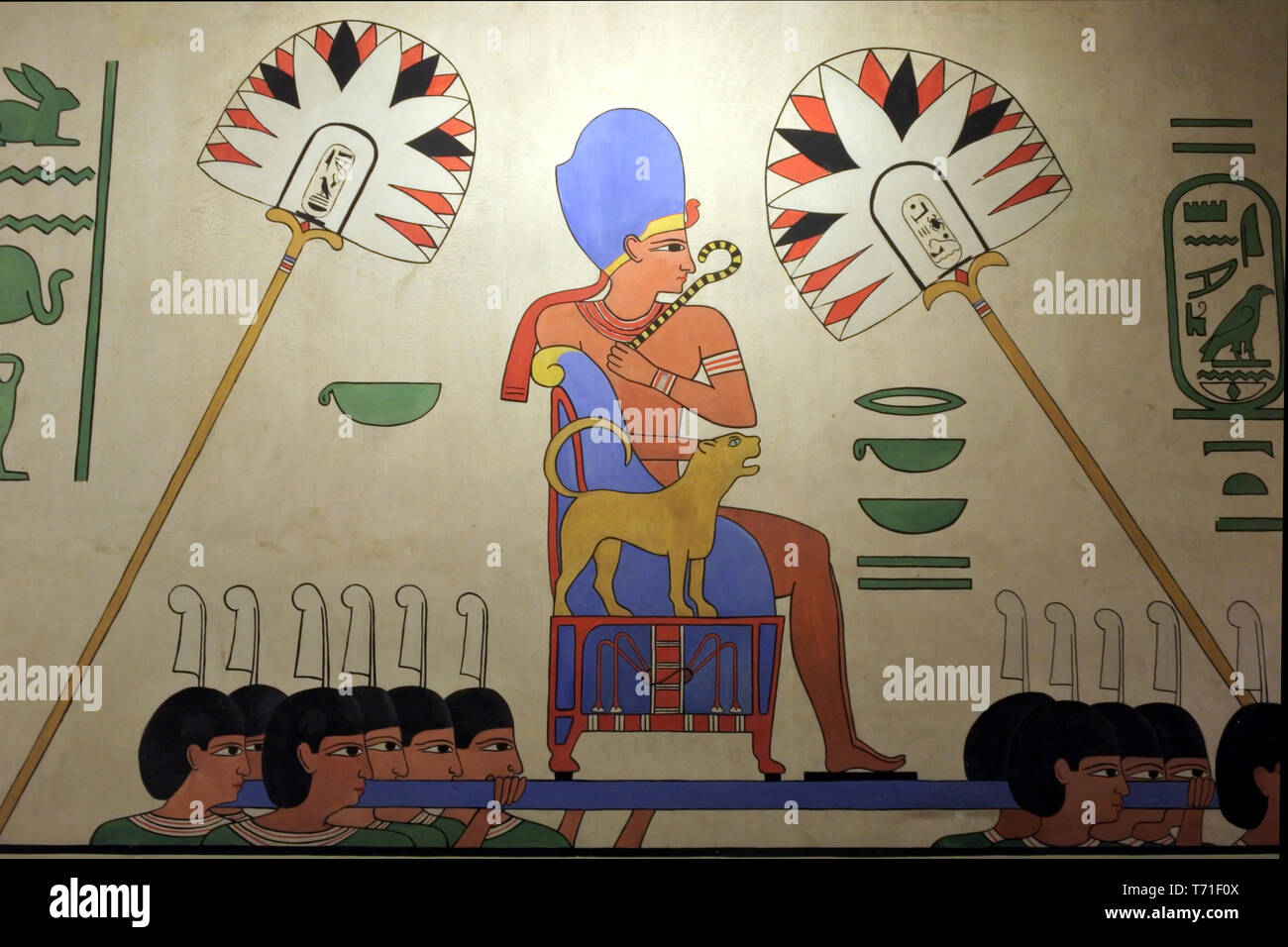 Egyptian Paintings High Resolution Stock Photography and Images - Alamy