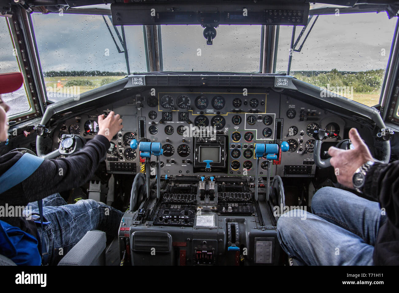 Cockpit of a military transporter of the Airforce Stock Photo - Alamy