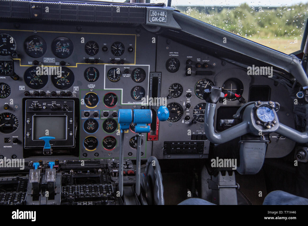 Cockpit of a military transporter of the Airforce Stock Photo - Alamy