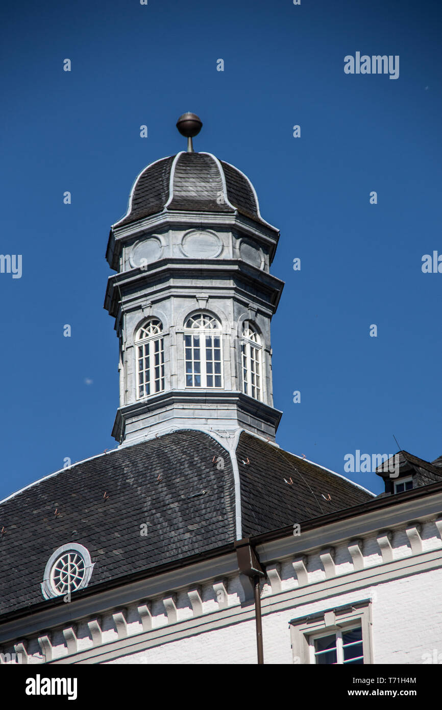 Castle Bensberg in Bergisches Land Stock Photo - Alamy