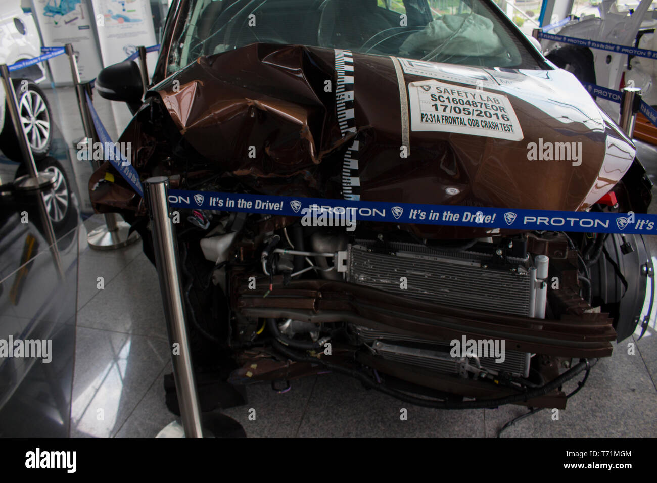 Proton car manufacture hi-res stock photography and images - Alamy