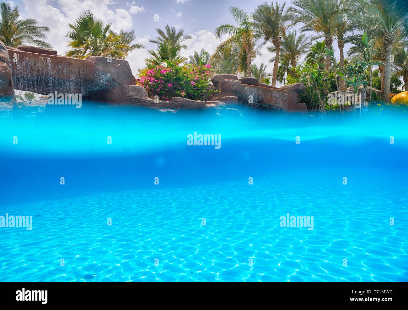 water in the pool Stock Photo - Alamy