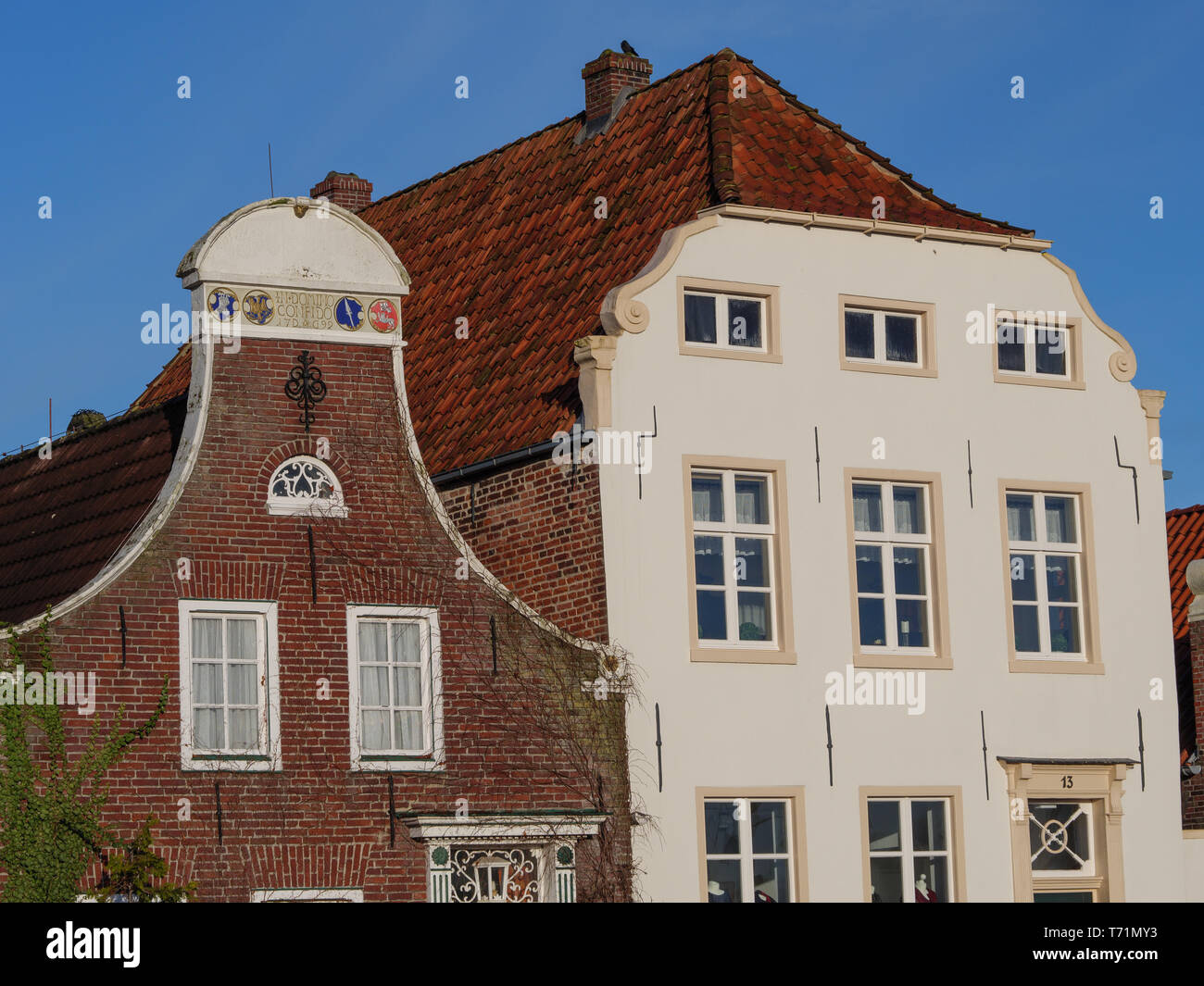 Old gable houses hi-res stock photography and images - Alamy