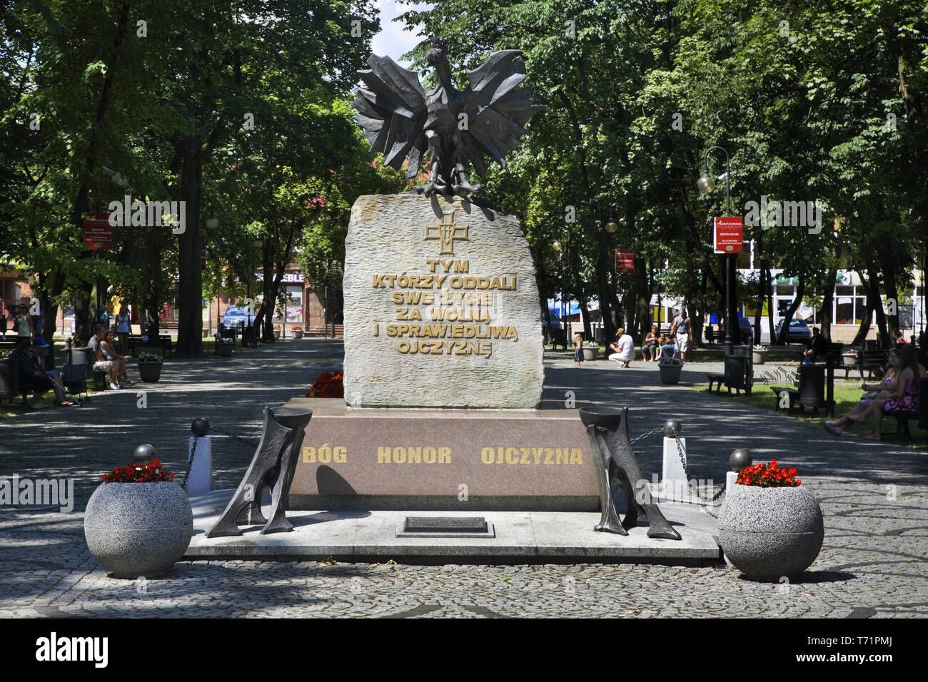 Monument to freedom fighters at Sigismund II Augustus square in ...