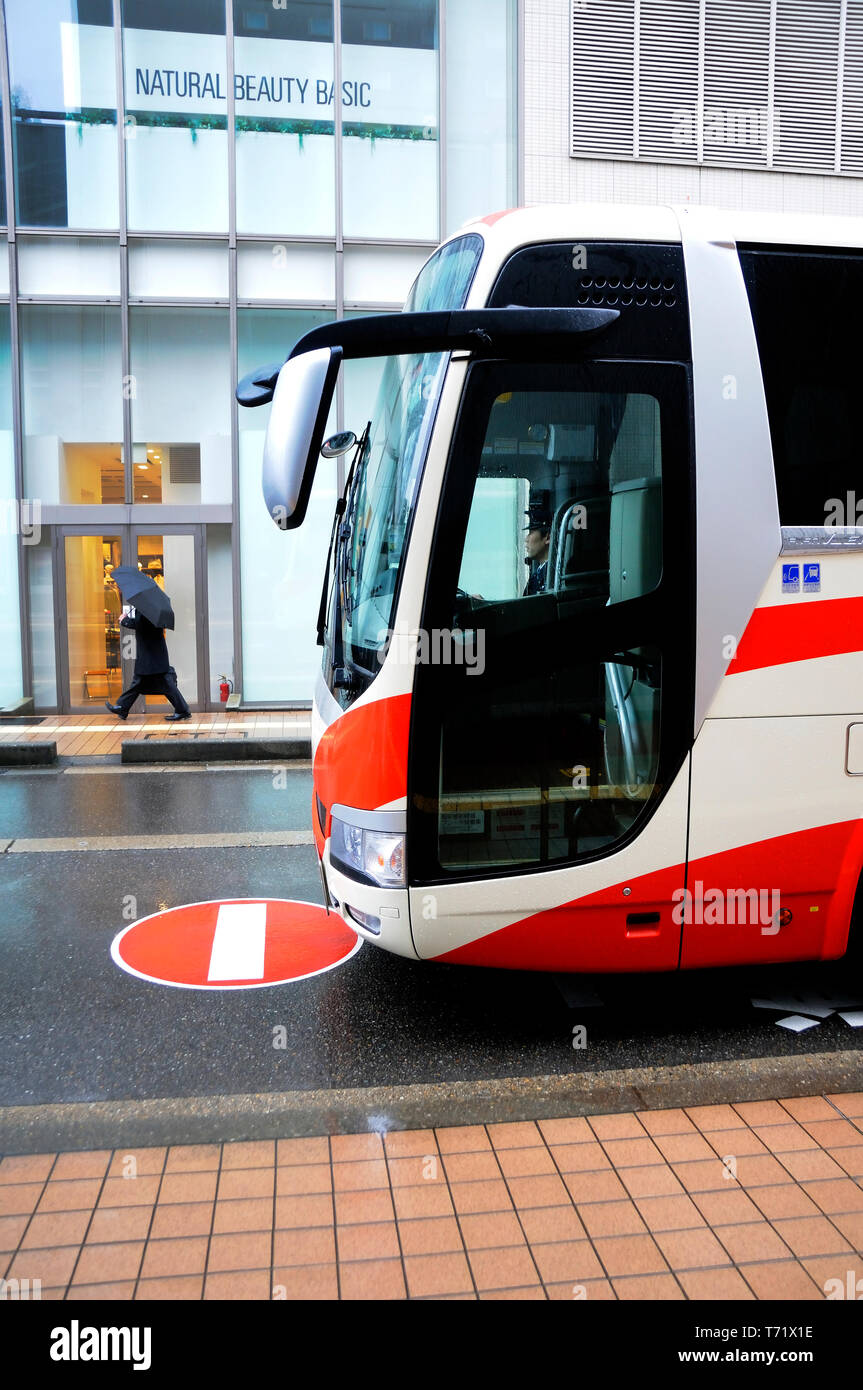 Japan buses public transport Stock Photo - Alamy