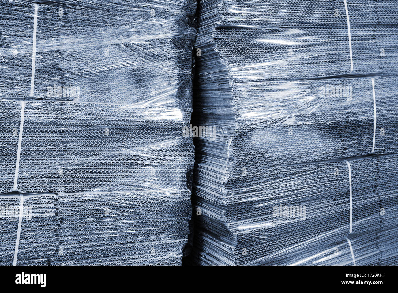 Cellophane packet hi-res stock photography and images - Alamy