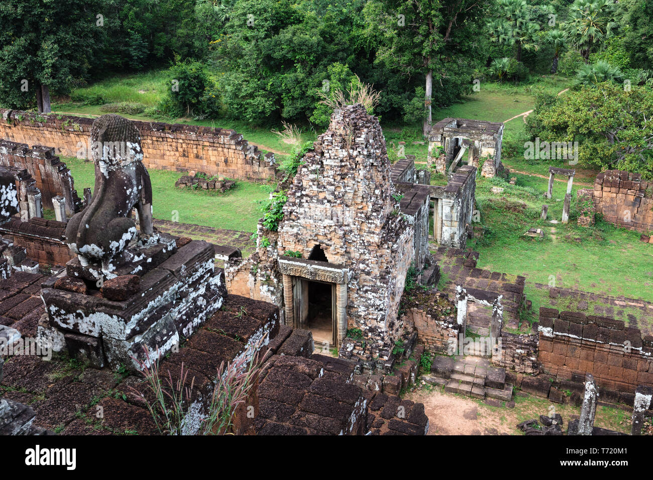 Pre Rup temple ruins in Angkor area Stock Photo - Alamy