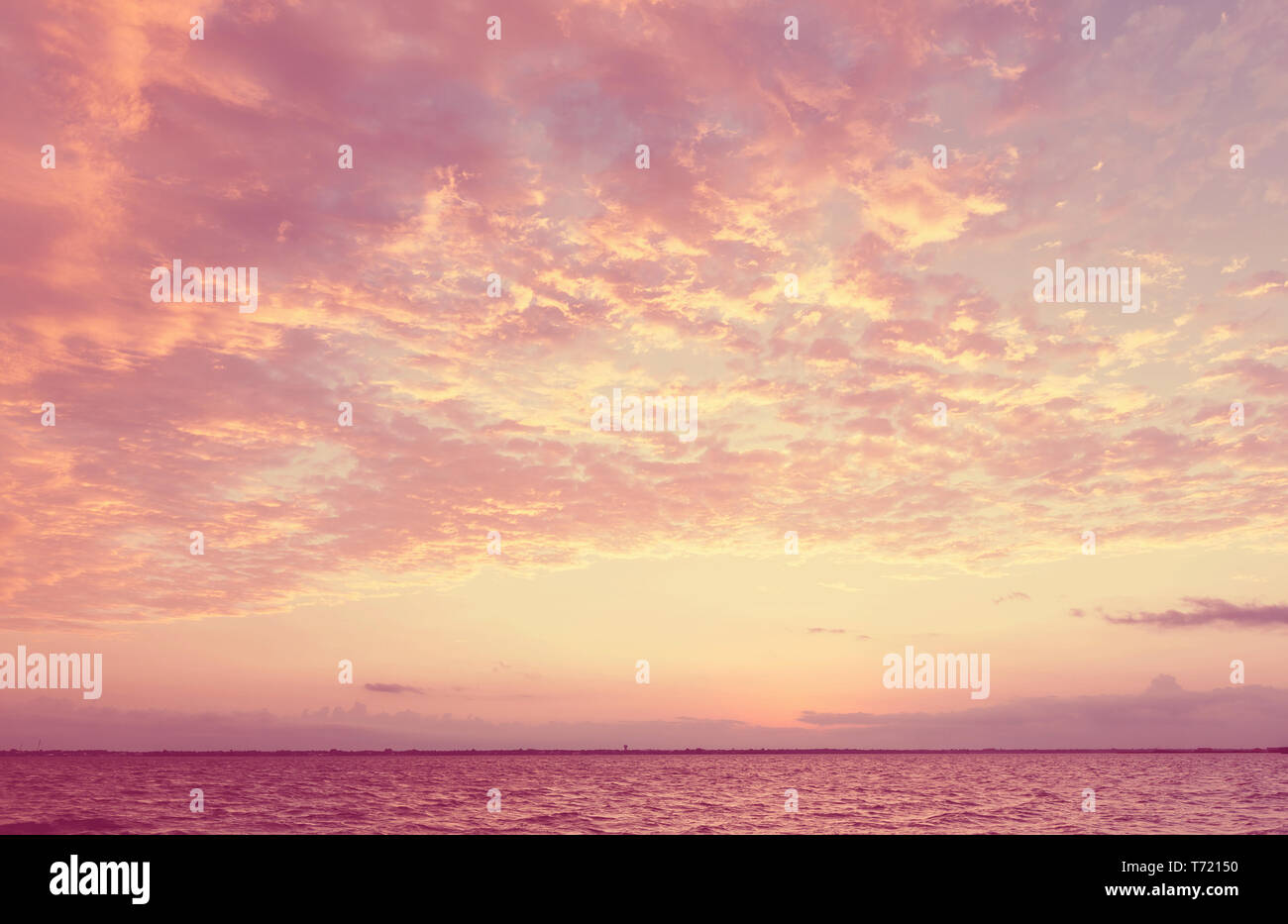 Clouds living coral hi-res stock photography and images - Alamy