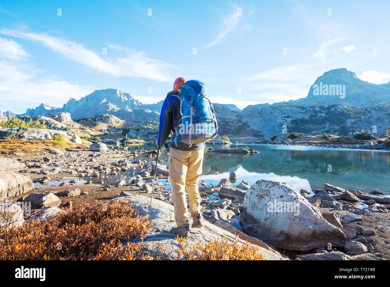 Hike in Wind River Range in Wyoming, USA. Autumn season Stock Photo - Alamy