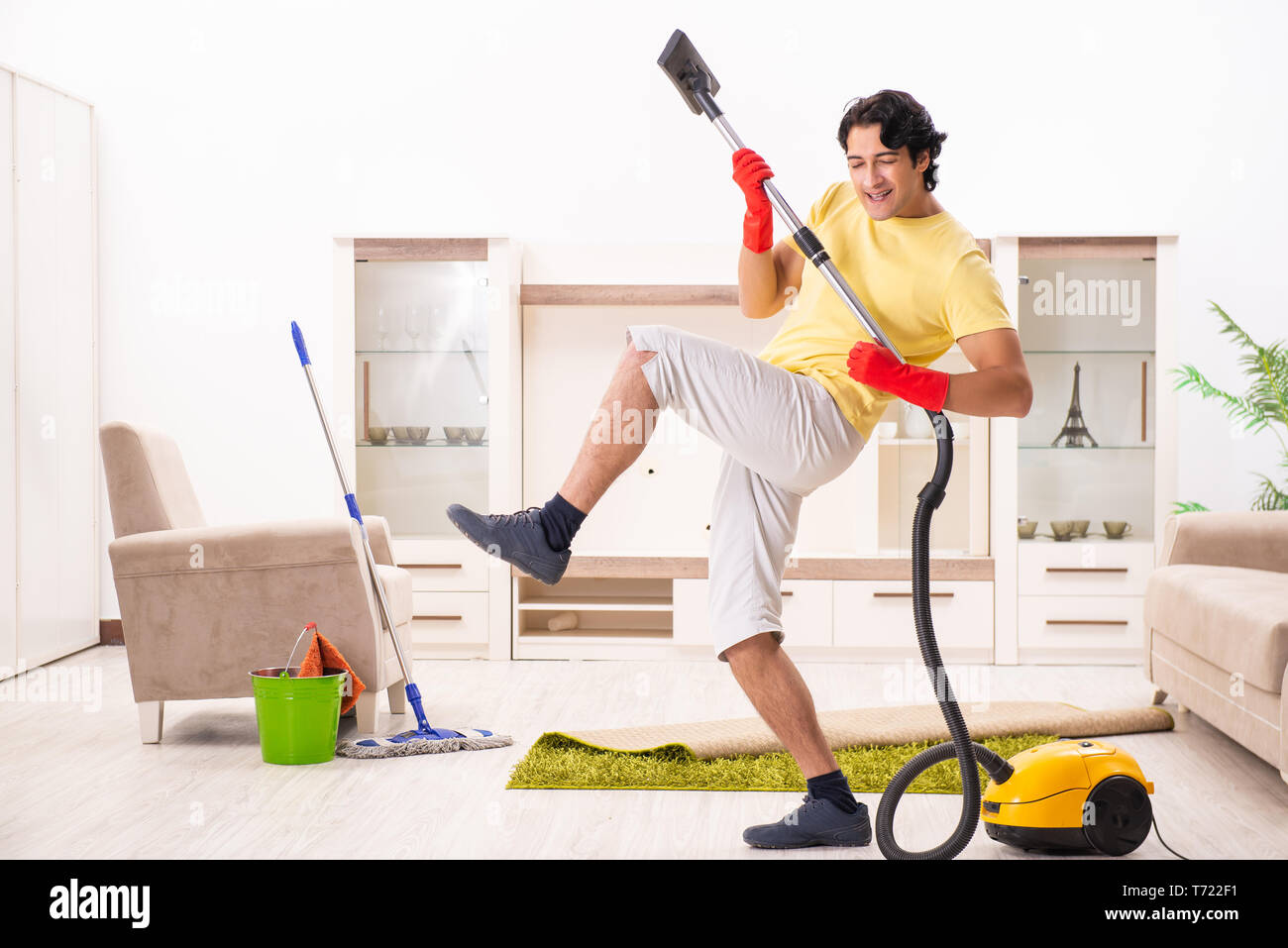 Doing the housework hi-res stock photography and images - Alamy