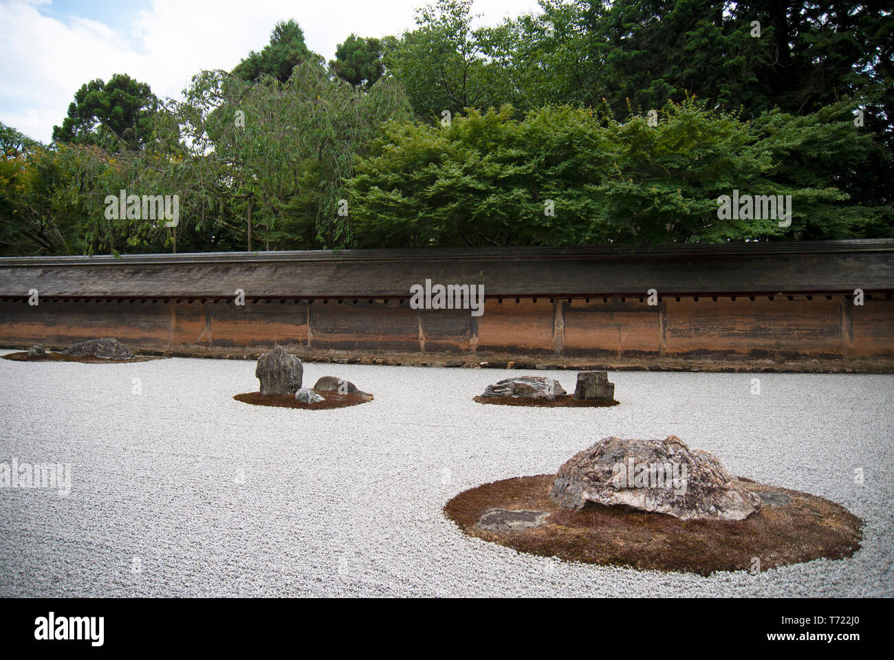 A view of the rock islands, gravel seas and boundary walls of the ...