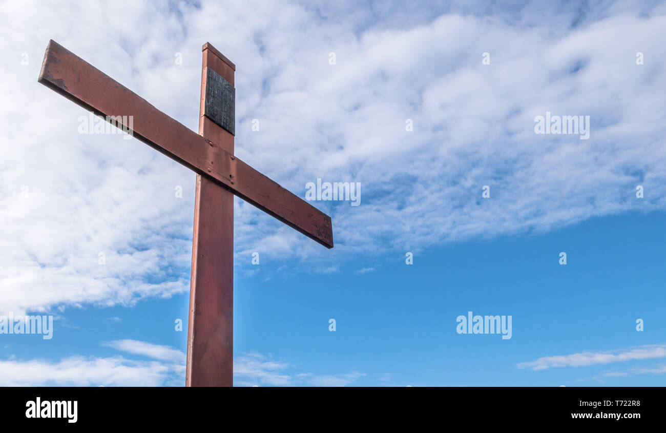 Old rusty metal cross Stock Photo - Alamy