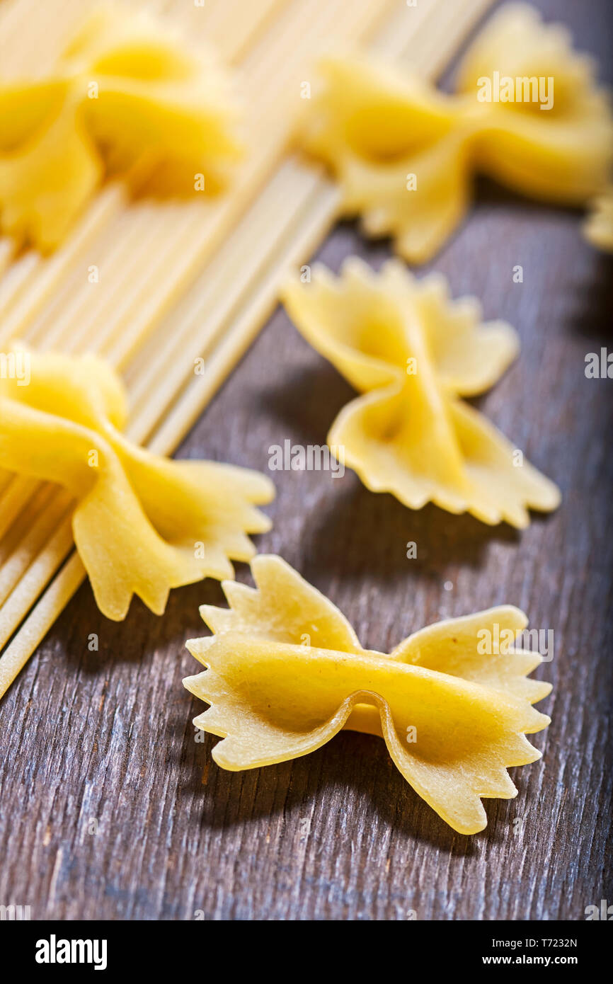 Pasta shape hi-res stock photography and images - Alamy