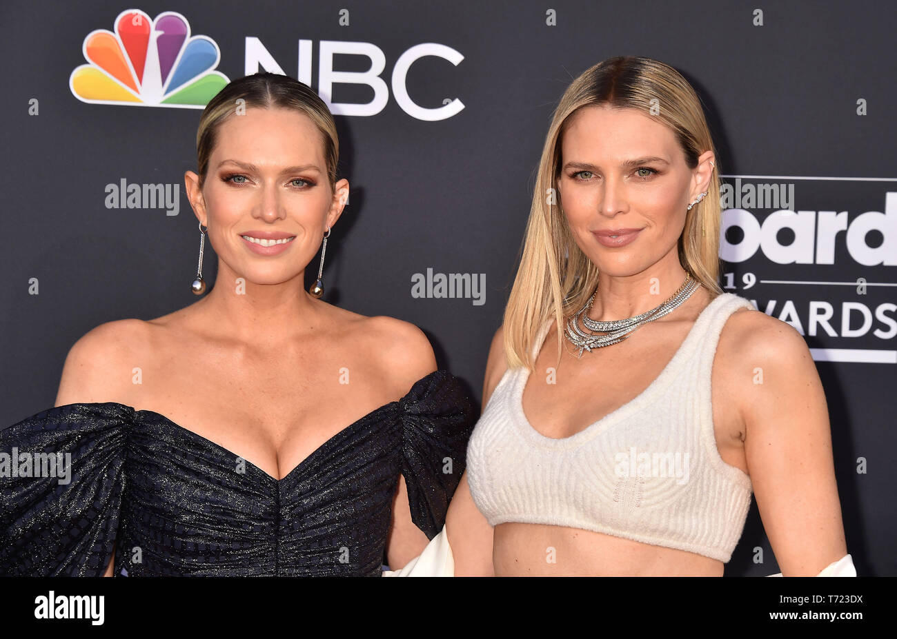 Las Vegas Nv May 01 Erin Foster L And Sara Foster Attend The 2019