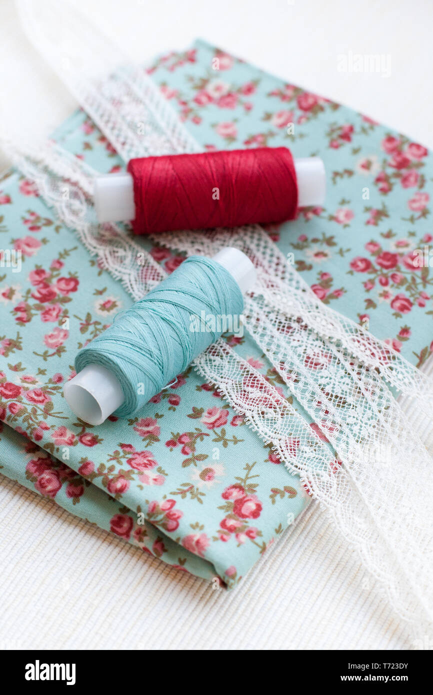 Sewing materials hi-res stock photography and images - Alamy