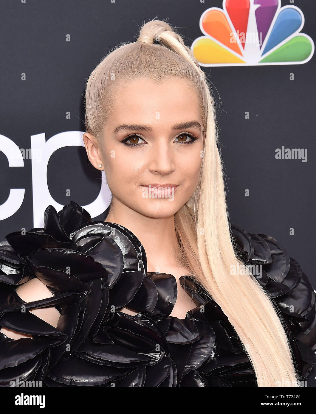 LAS VEGAS, NV - MAY 01: Poppy attends the 2019 Billboard Music Awards ...