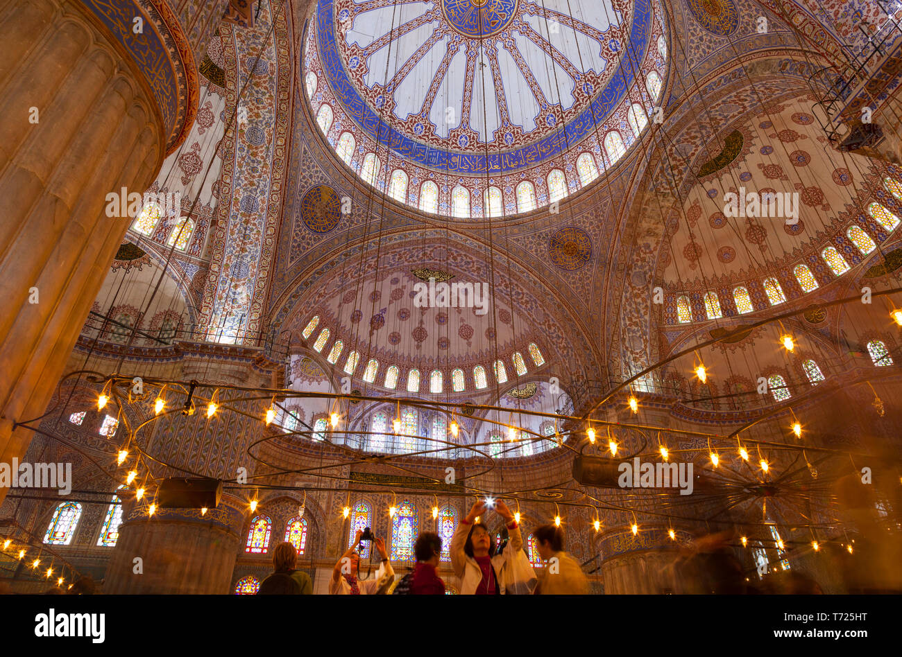 La Mezquita Azul, Estambul, Turquía Stock Photo - Alamy
