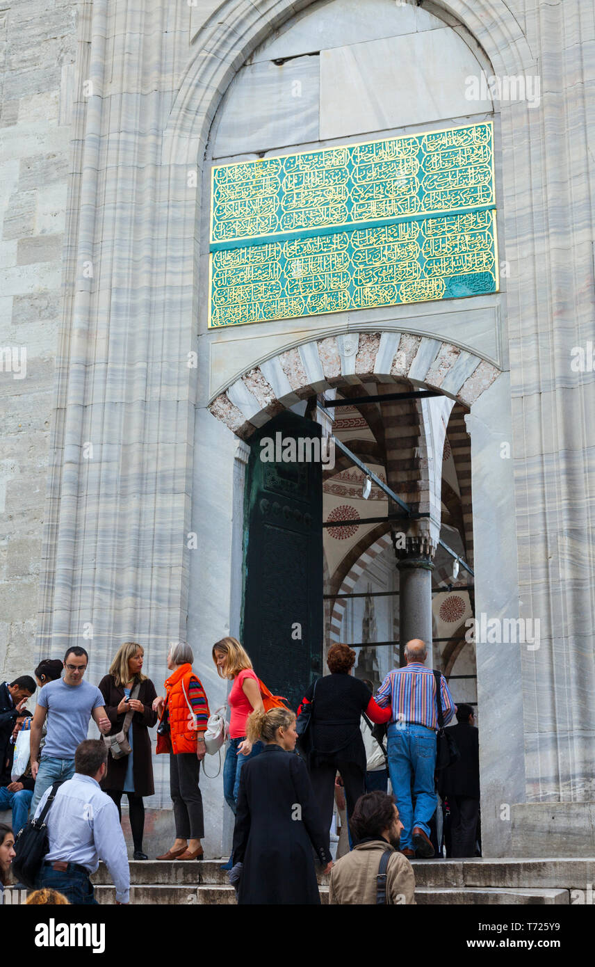 Mezquita azul estambul hi-res stock photography and images - Alamy