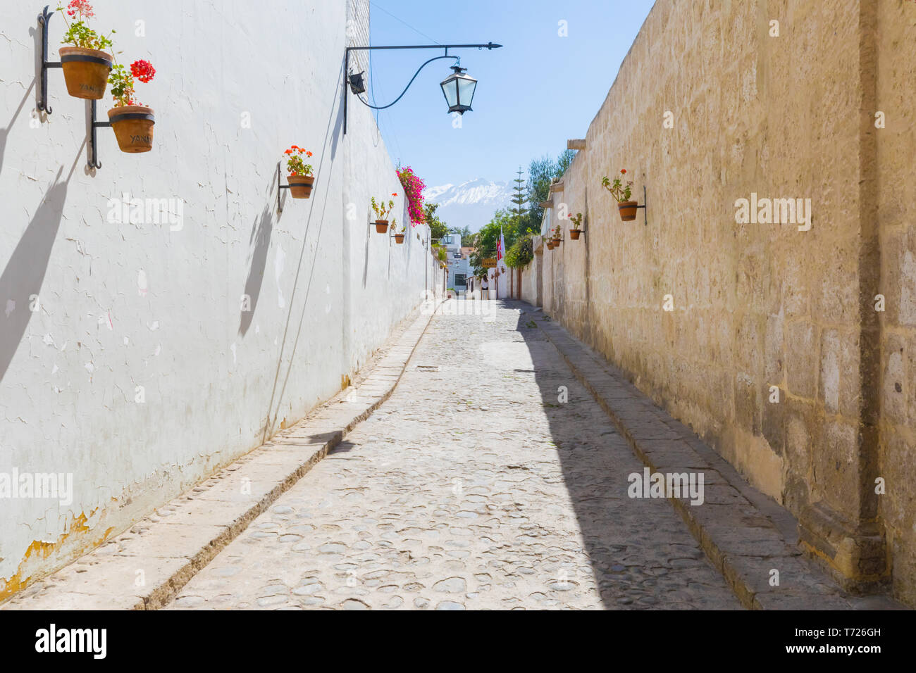 alley of the Cabildo Arequipa Peru Stock Photo - Alamy