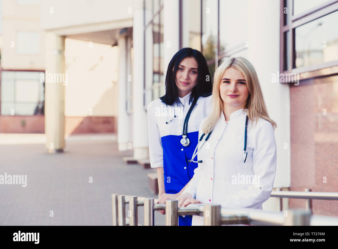 Girls medical exam school hi-res stock photography and images - Alamy
