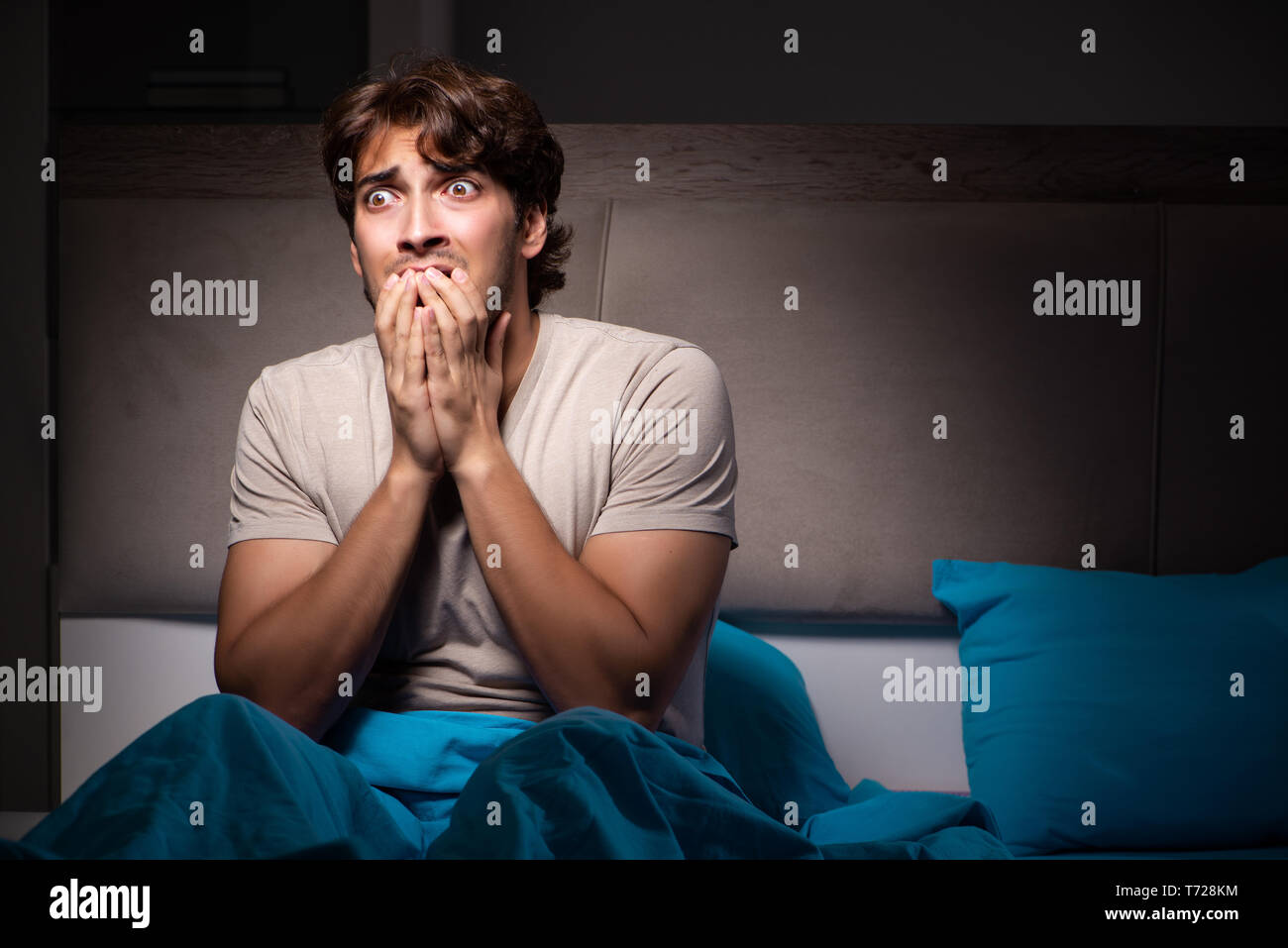 Man dream ghost bed hi-res stock photography and images - Alamy