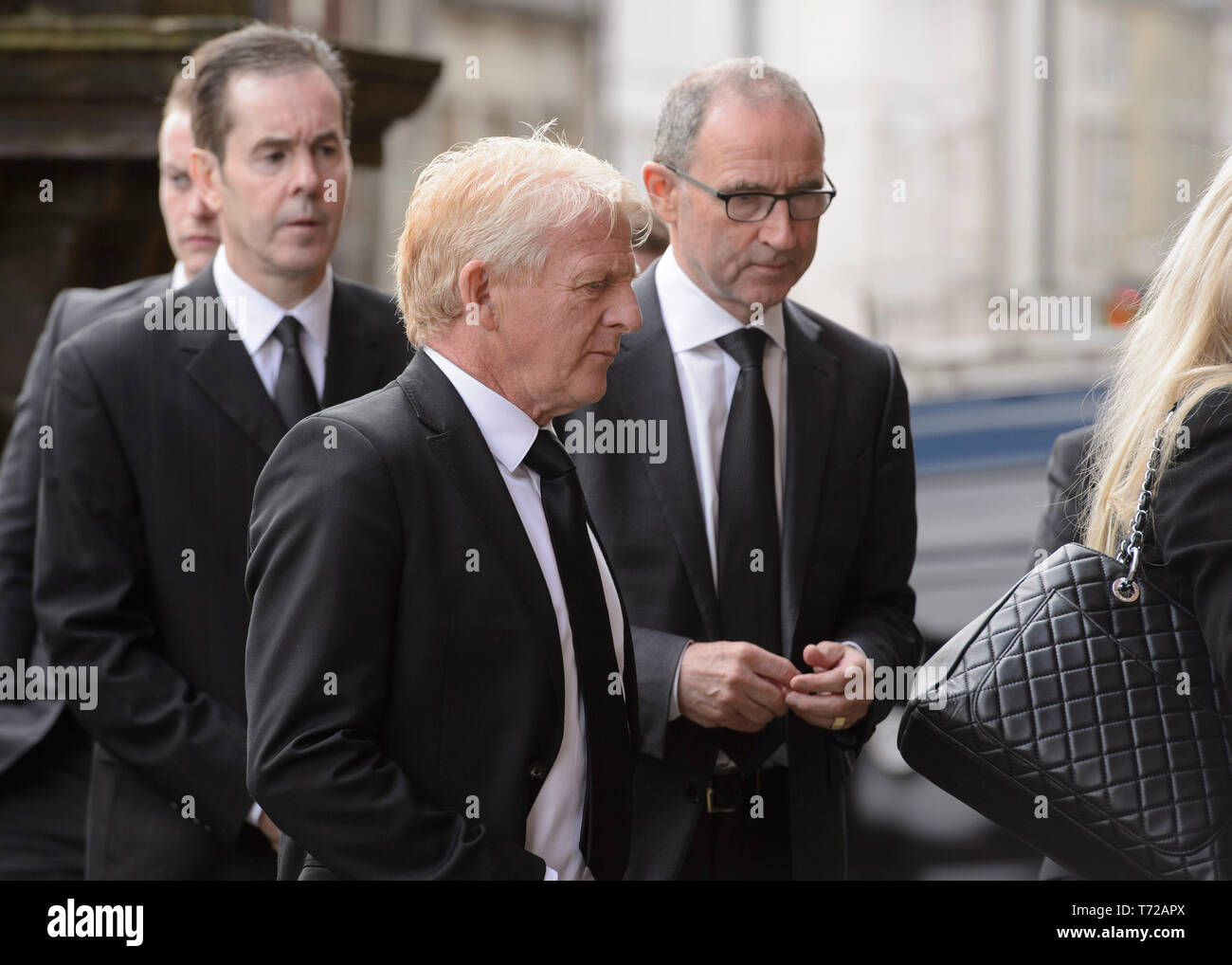 Celtic managers strachan martin oneill arriving at st aloysius church ...